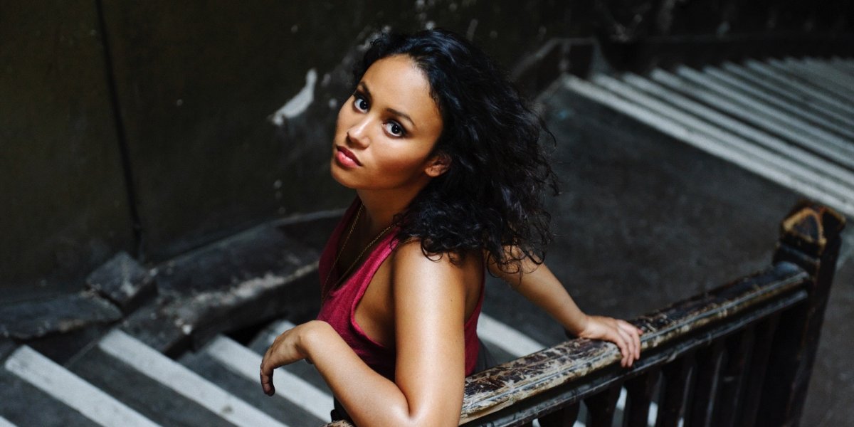 Mayra Andrade | Serious