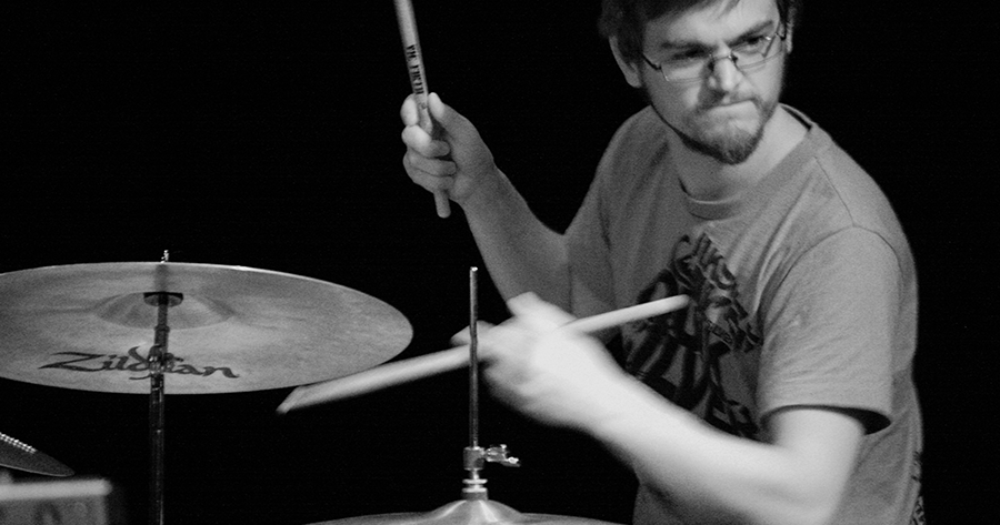 Johnny Hunter | Serious